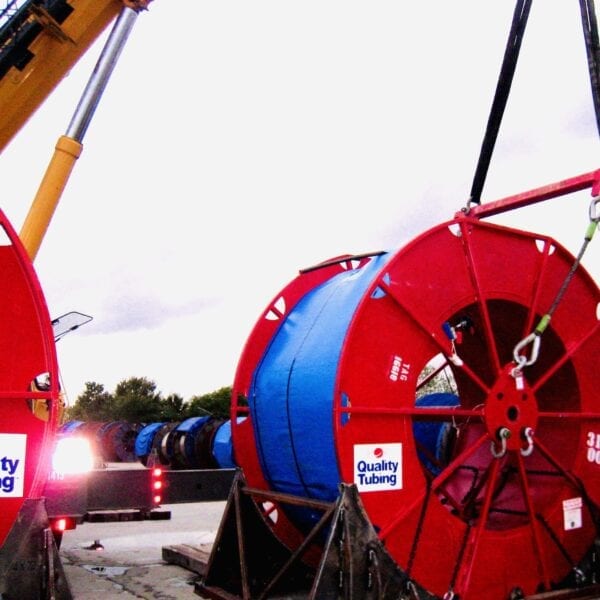 32 DNV Offshore Tool Box on Flatbed - Spooltech | Engineering ...